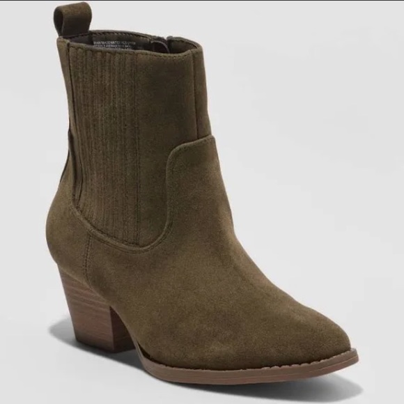 Universal Thread | Shoes | Universal Threads Solita Western Boots New ...